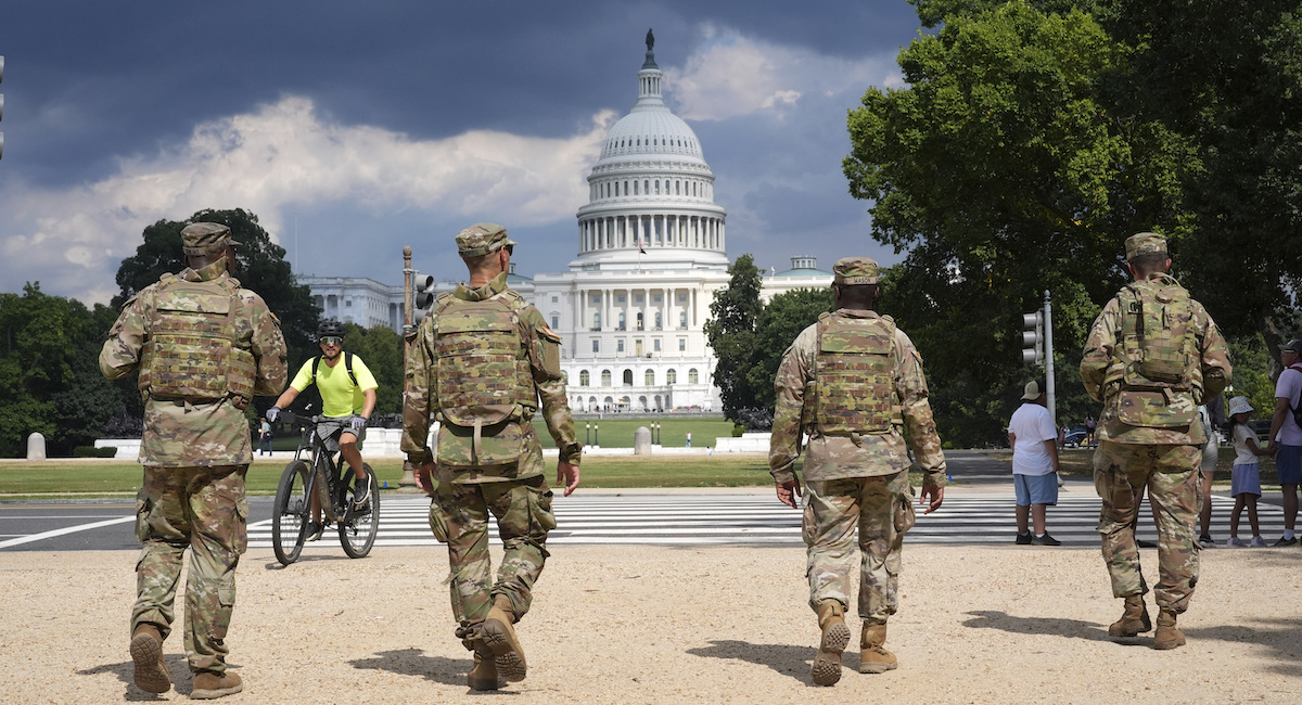A Washington la Guardia Nazionale gira armata - Il Post