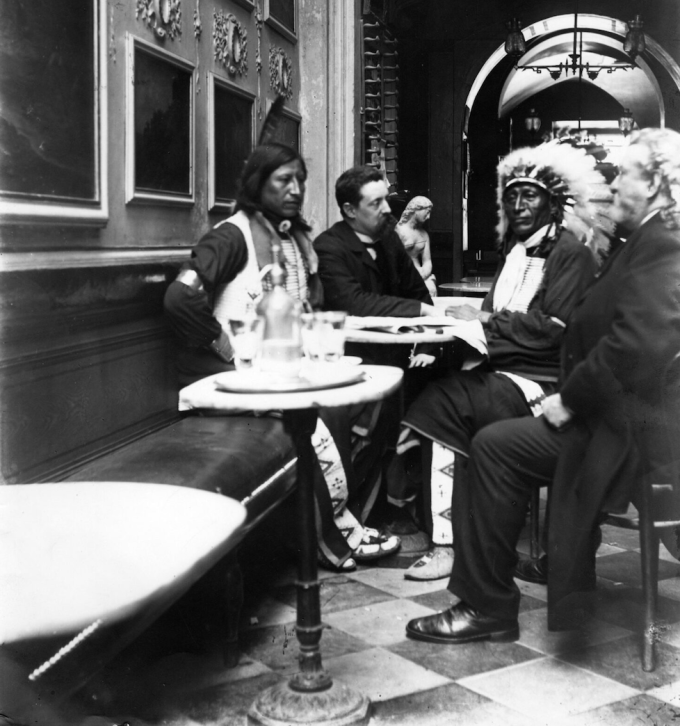 La lunga storia dello sfratto del Caffè Greco di Roma