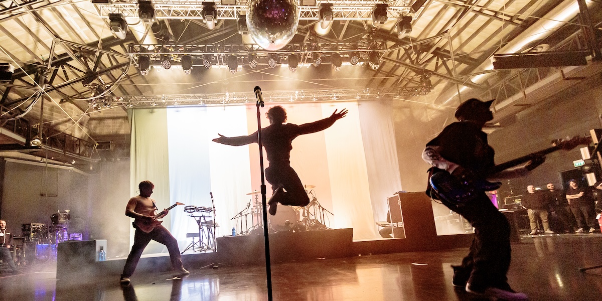 Una band di hardcore punk che è diventata mainstream - Il Post